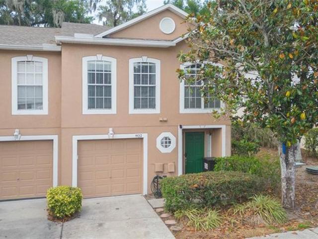 9922 Ashburn Lake Dr, Tampa, FL 33610