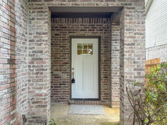 9922 Ironhorse Dr, Dallas, TX 75227 | MLS #21066 | Compass