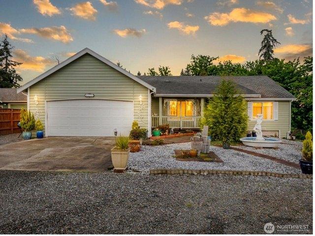 9923 74th Ave E, Puyallup, WA 98373