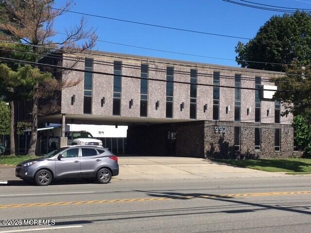 992 Clifton Avenue