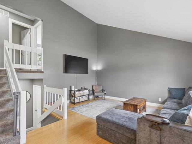 992 Ascot Drive