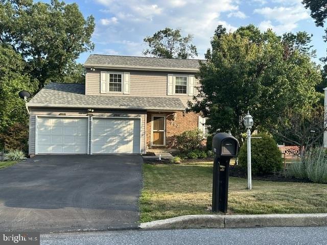 992 Martin Ln, Harrisburg, PA 17111