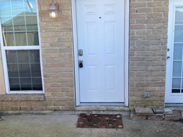 992 Park Meadow Dr, Unit 10, Beaumont, TX 77706 | MLS #75417 | Compass
