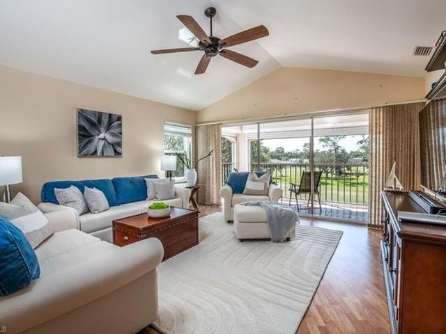 992 Woodshire Ln Apt D301, Naples, FL 34105