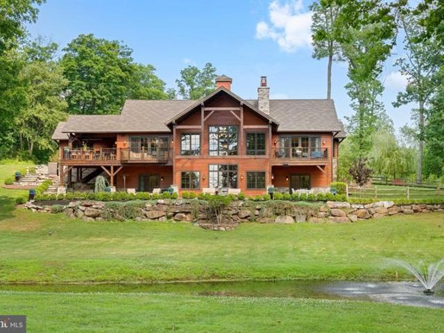 992 Worthington Mill Rd, Newtown, PA 18940