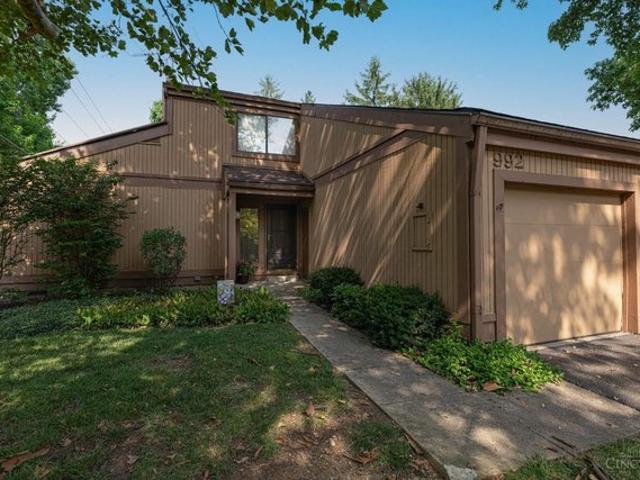 992 Walnut Ct, Mason, OH 45040