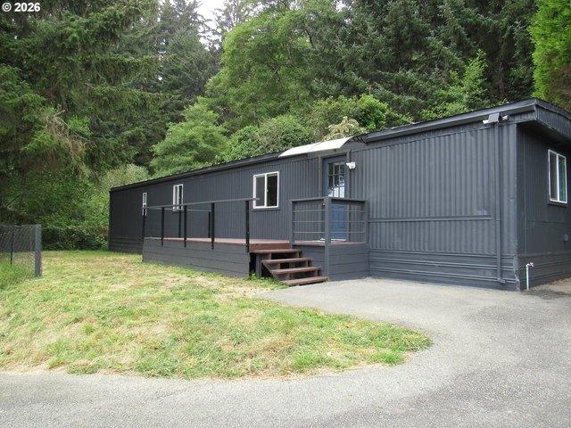 99367 Winchuck River Rd, Brookings, OR 97415