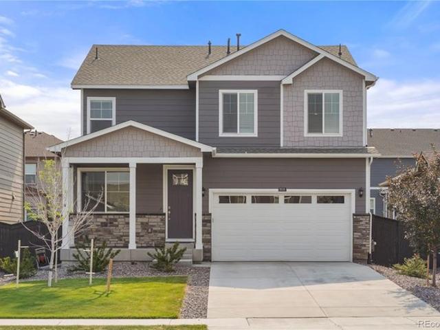 9936 Ceylon Ct, Commerce City, CO 80022