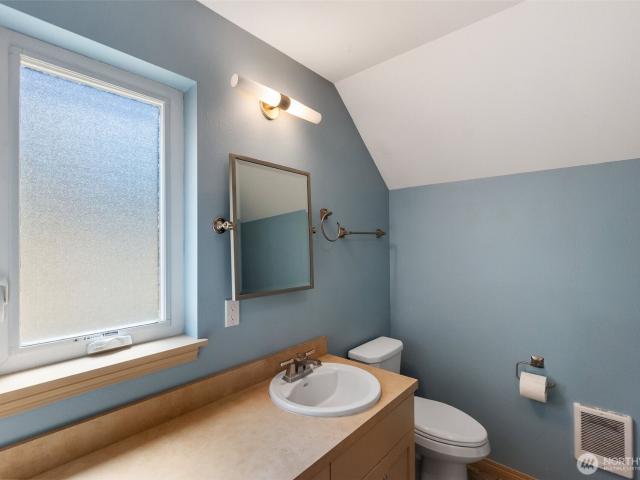 9936 9 Mariner Dr NW, Olympia, WA 98502 | MLS #2506