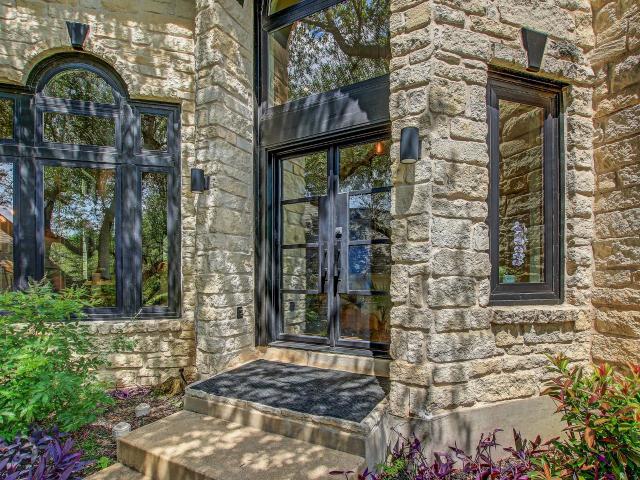 9938 Jasmine Creek Dr