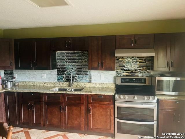 9939 Sunset Pl