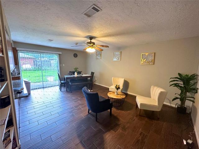9939 Valley Park Dr, Houston, TX 77078 | MLS #73437