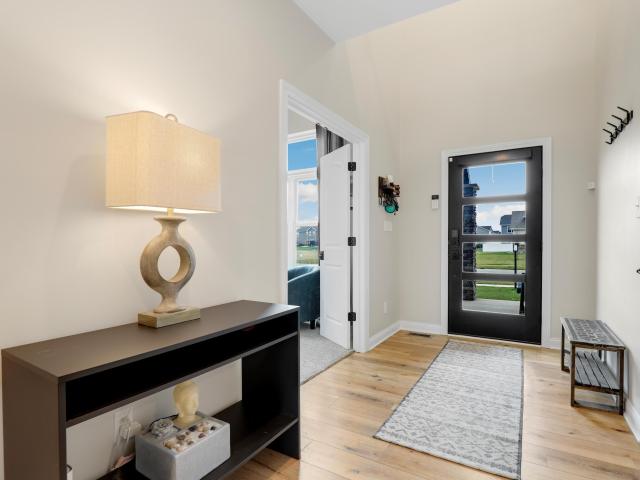 9930 Beacon Pointe Lane