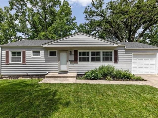 9930 Campbell St, Kansas City, MO 64131
