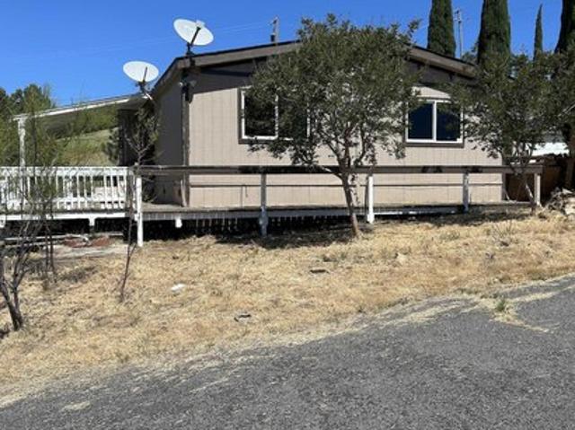 9930 Hernandez Dr, La Grange, CA 95329