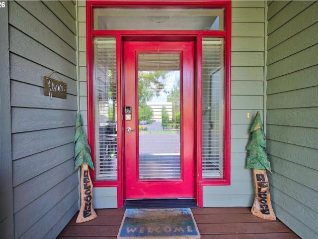 993 golden pheasant dr