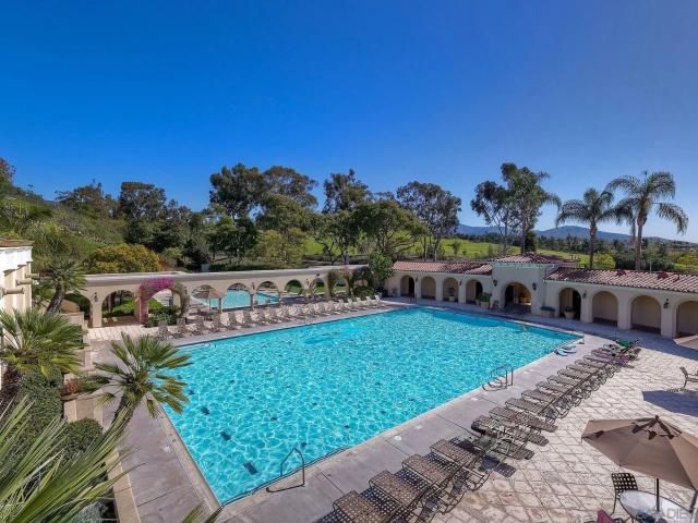993 Hawthorne Creek Dr, Chula Vista, CA 91914 | MLS #260011