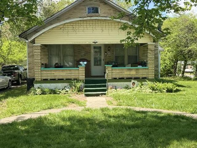 993 Lakeway Drive, Russell Springs, KY 42642