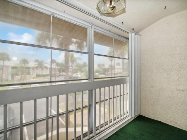 993 Sonesta Ave NE, Unit 205, Palm Bay, FL 32905 | MLS #R11111