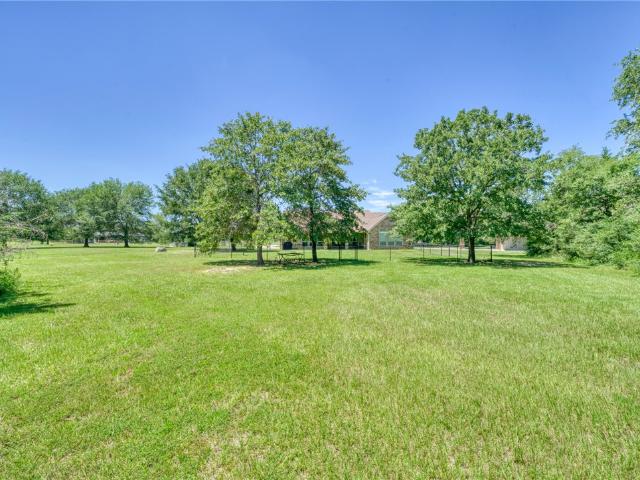 9945 Oxford Cemetery Rd, Madisonville, TX 77864 | MLS #25008
