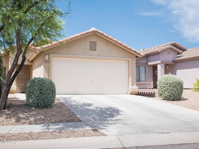 9945 E Apache Rain Dr, Tucson, AZ 85748