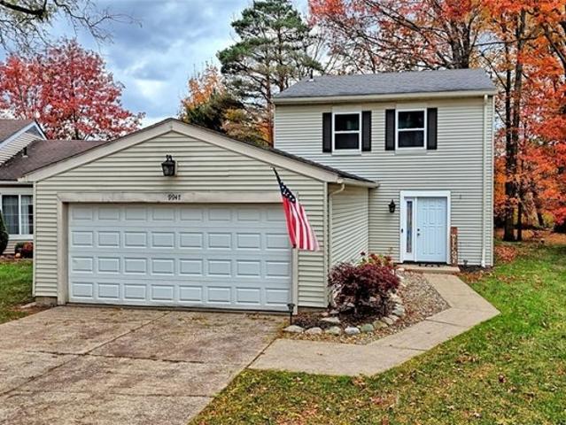 9947 Magnolia Dr Unit 14, Olmsted Falls, OH 44138