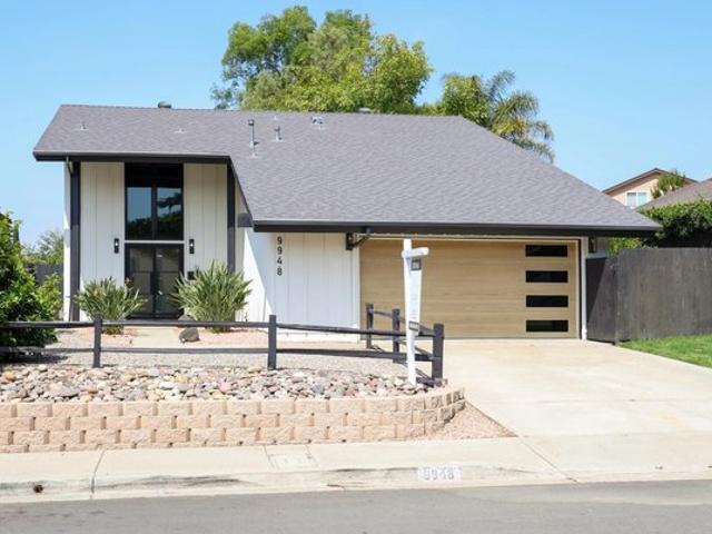 9948 Courtyard Dr, San Diego, CA 92131