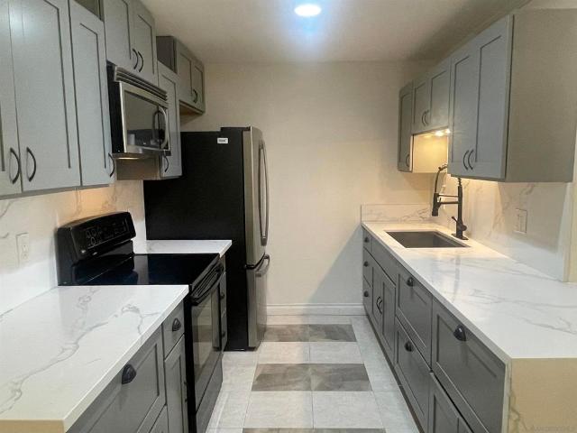 9949 Erma Rd. 106