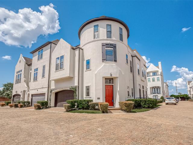 9940 Woodwind Ln S, Houston, TX 77025 | MLS #14666 | Compass
