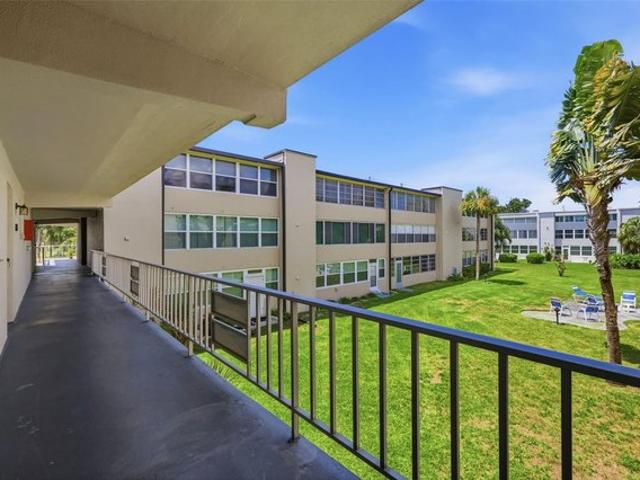 9940 47th Ave N Apt 216, Saint Petersburg, FL 33708