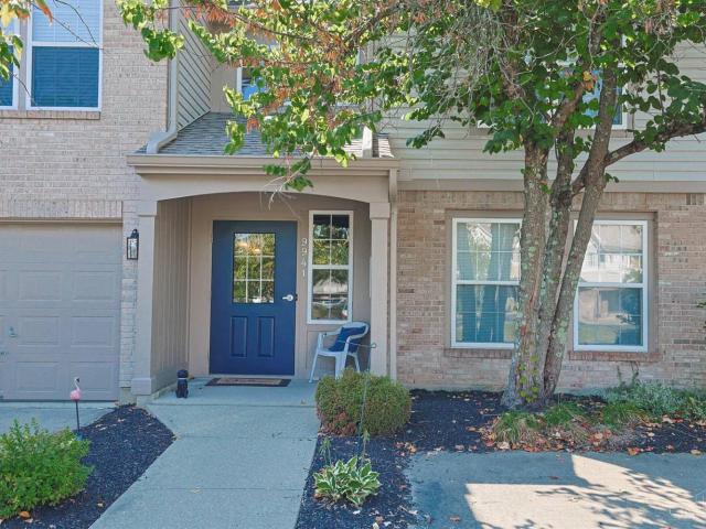 9941 Edgewood Lane