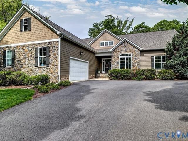 9942 Westhampton Glen Pl, Henrico, VA 23238