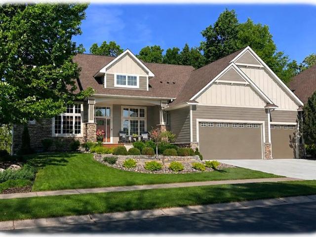 9943 Vagabond Ln N, Maple Grove, MN 55311
