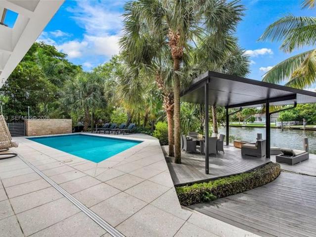994 990 NE 78th, Miami, FL 33138