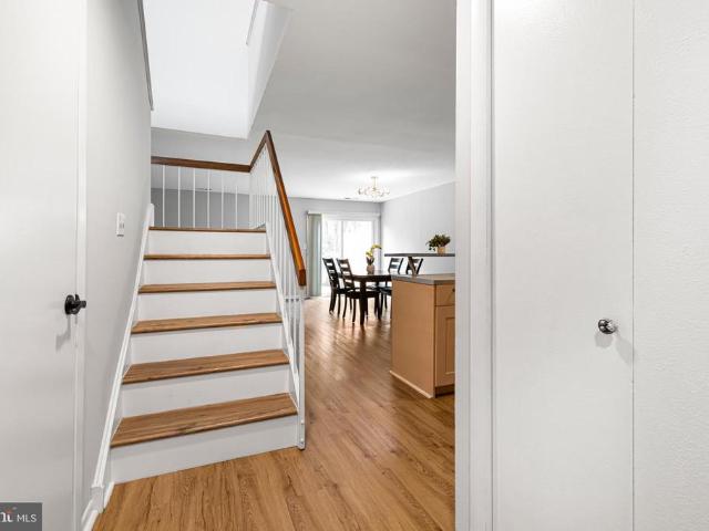 994 Bancroft Place