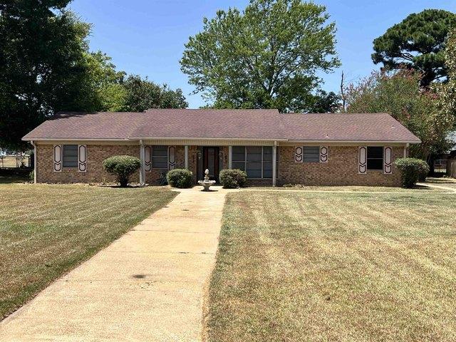 994 Dodd Dr, Longview, TX 75603