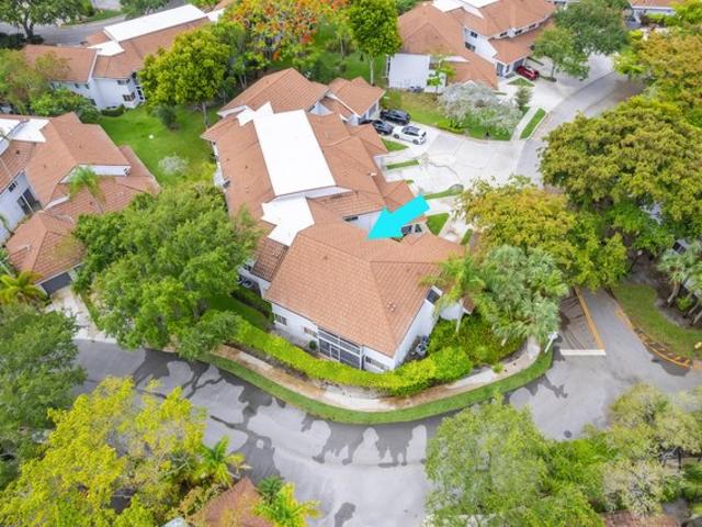 994 NW 93rd Ave, Plantation, FL 33324