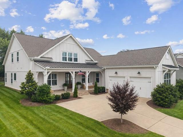 994 Spruce Ridge Ln, Spring Hill, TN 37174