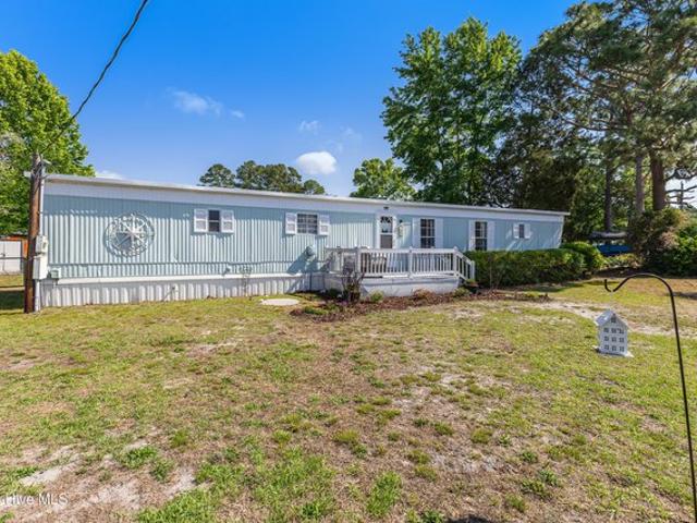 994 Stanland St SW, Calabash, NC 28467