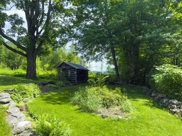 994 Pearl Lake Road