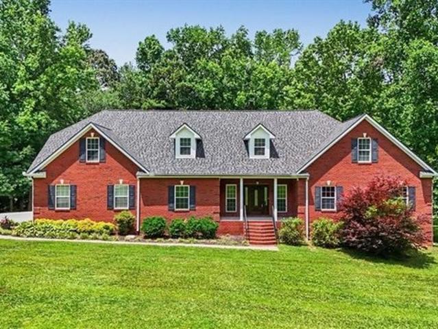 994 Rainey Rd, Temple, GA 30179