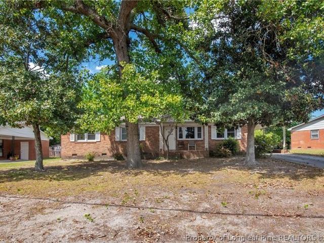 994 Wayside Rd, Fayetteville, NC 28314