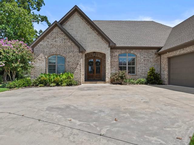 9956 Hickory Heights Drive