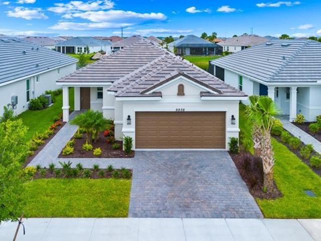 9956 SW Santini Rd, Port Saint Lucie, FL 34987