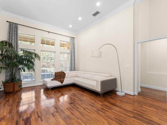 9957 Chelsea Lake Road, Jacksonville, US, FL
