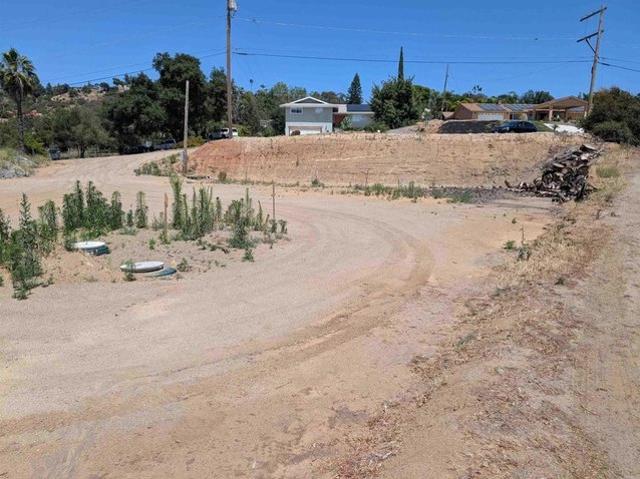 9950 9 Bon Vue Dr, El Cajon, CA 92021