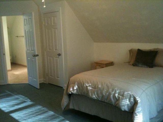 $995 / 1br 700ft² Fully Furnished Private Guesthouse with New W/D & Kitchenette. Va Beach Pungo 5 mi. from Sandbridge map