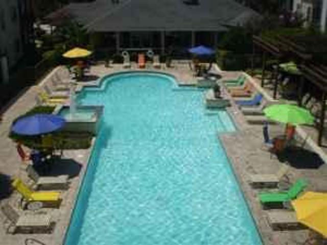 $995 / 2br Hot Price on 2 bed 2 bath The Plantation map