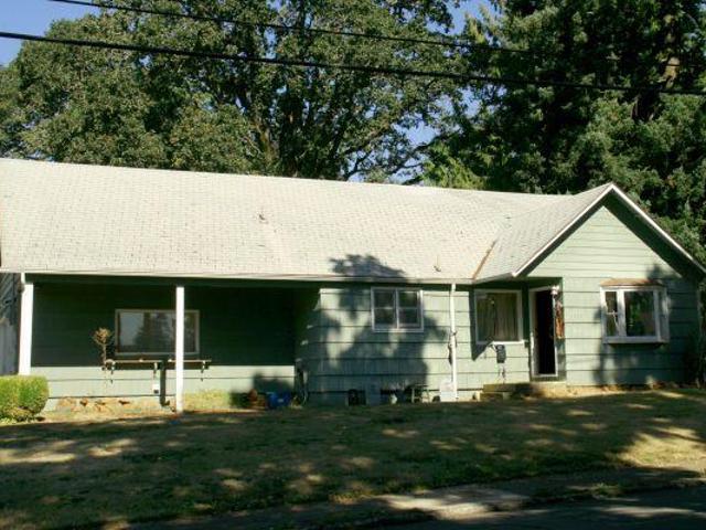 $995 / 4br 2000ft² South Salem 4 Bedroom 2 Bath 445 Hansen Ave S
