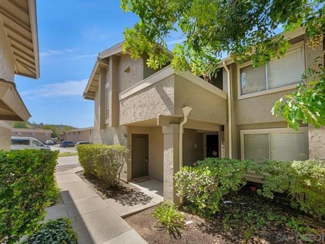995 Amistad Pl Unit D, El Cajon, CA 92019